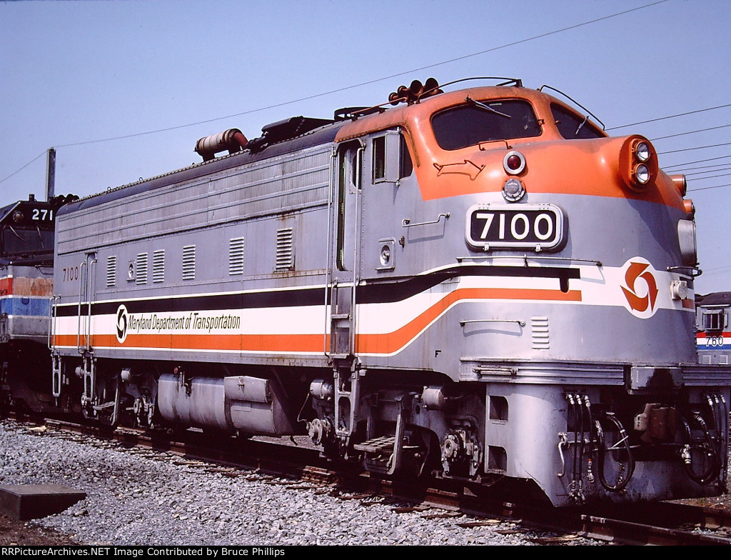 MARC F unit MARC 7100 at Washington Terminal - 1985